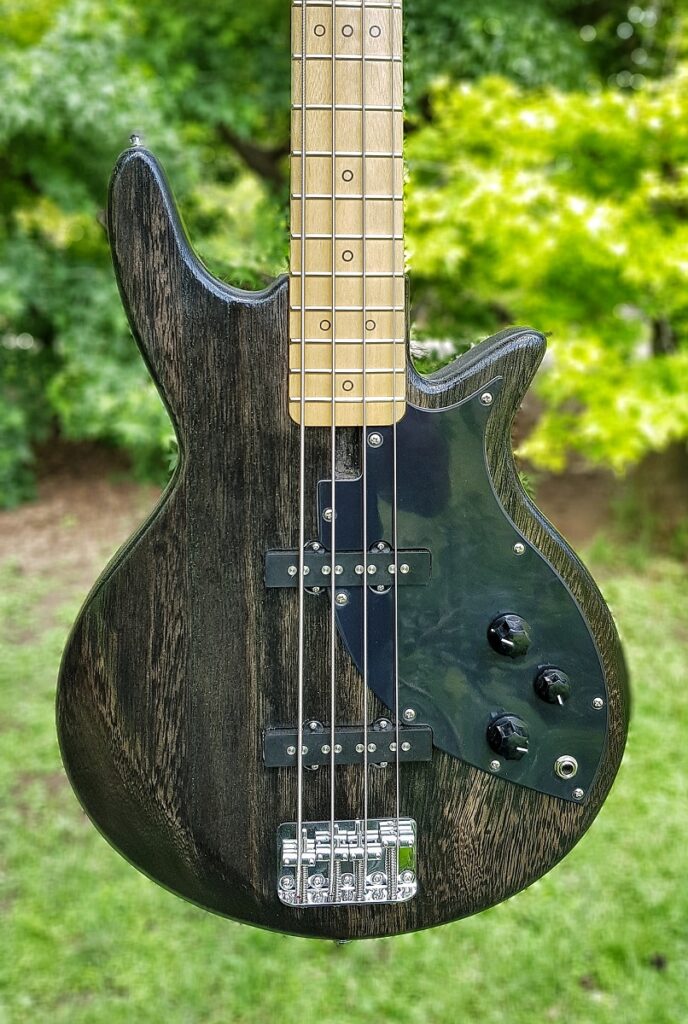 Bajo Zero – Evon Instrumentos