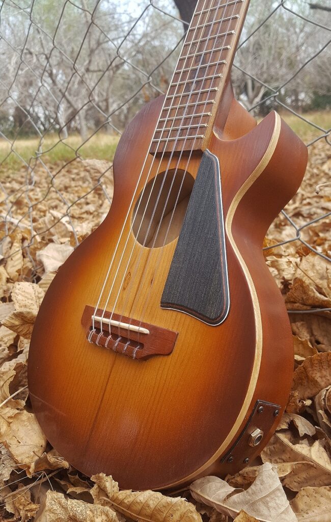 GuitaLele Evon – Evon Instrumentos